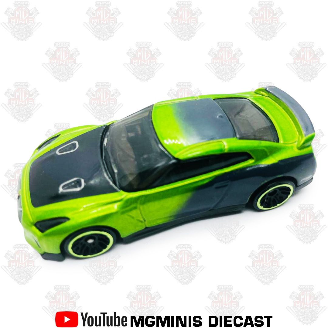 Hot Wheels 17 Nissan GT-R (R35) DTW 99 T-Fox – Loose – MgMinis Diecast